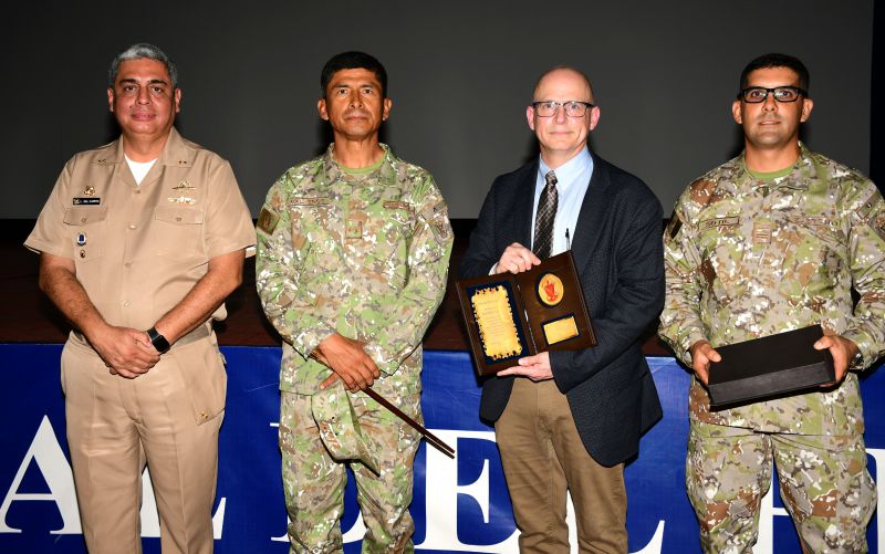 Conferencia “Operational Wargame System” – Escuela Superior de Guerra Naval