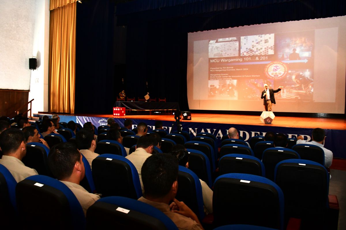 Conferencia “Operational Wargame System” – Escuela Superior de Guerra Naval