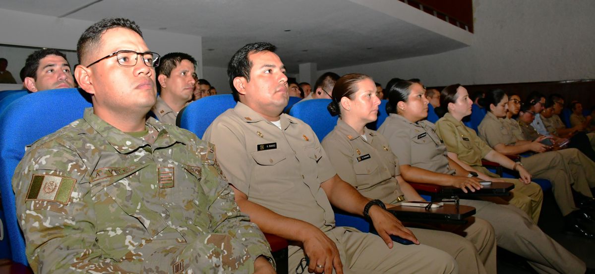 Conferencia “Operational Wargame System” – Escuela Superior de Guerra Naval