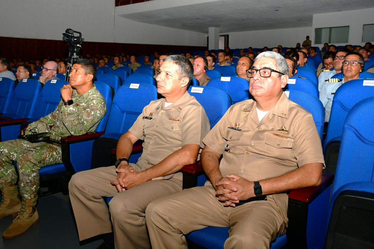 Conferencia “Operational Wargame System” – Escuela Superior de Guerra Naval